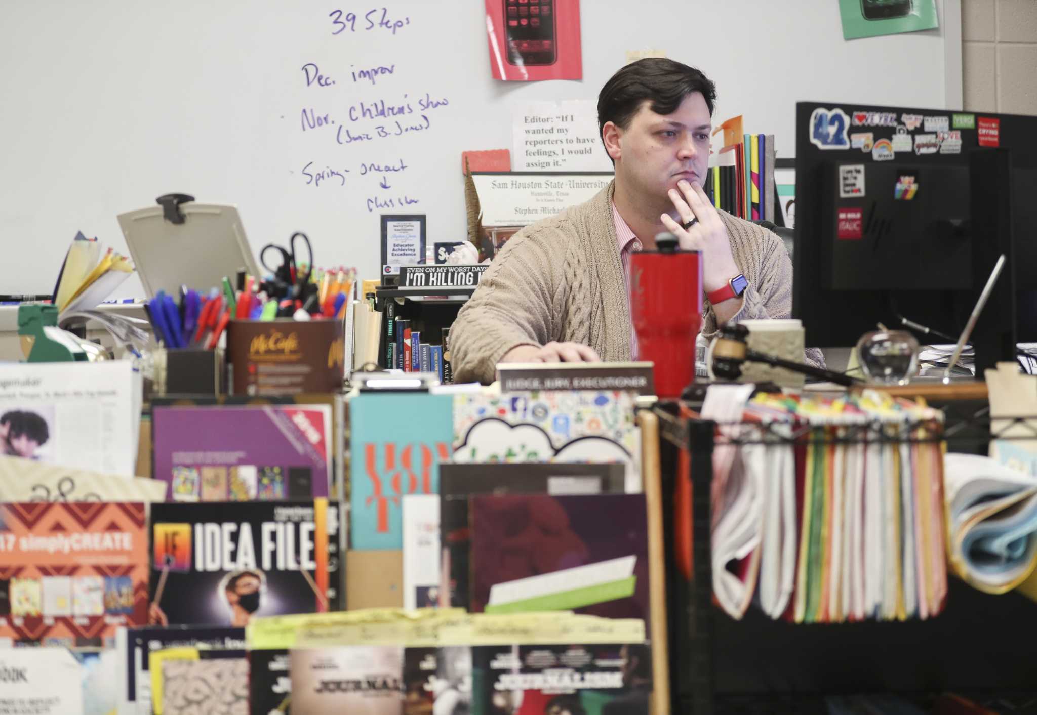 ‘One of the best teachers’: Caney Creek journalism teacher honored with ...