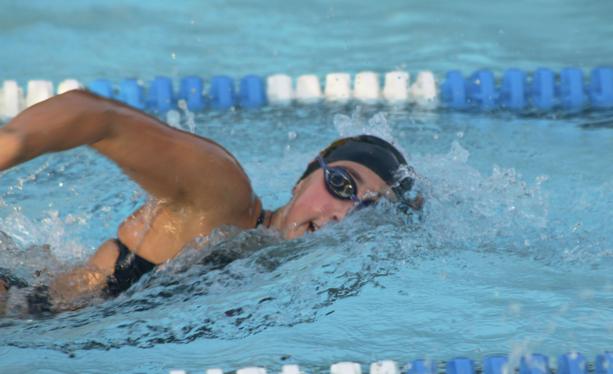 Edwardsville Tigers swim to fifth at Iron Invite