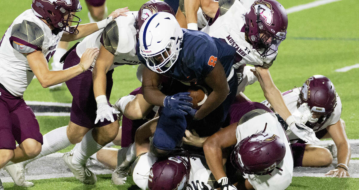 Magnolia West Mustangs shut out Fort Bend Bush Broncos