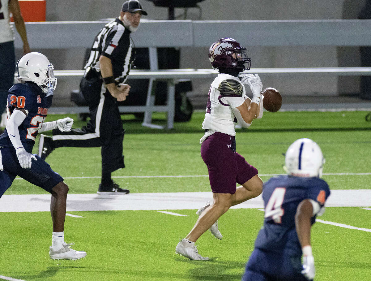 Magnolia West Mustangs shut out Fort Bend Bush Broncos