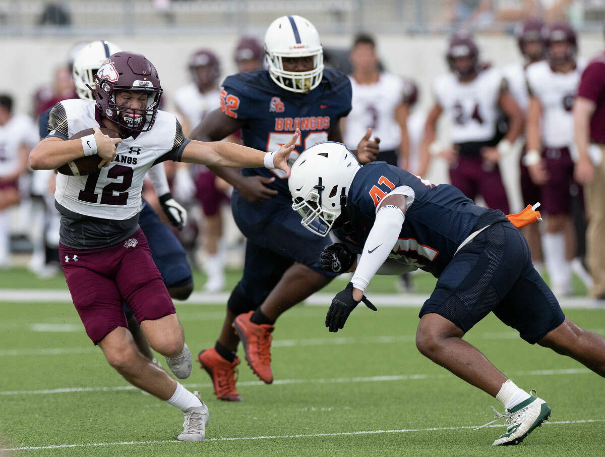 Magnolia West Mustangs shut out Fort Bend Bush Broncos