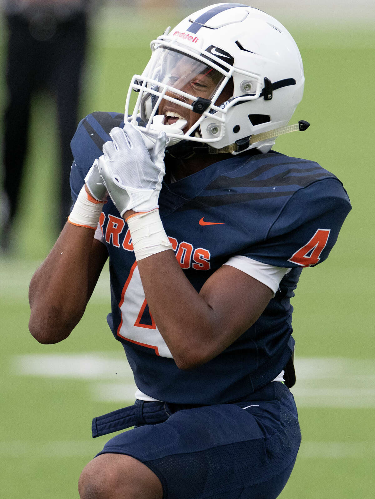 Magnolia West Mustangs shut out Fort Bend Bush Broncos