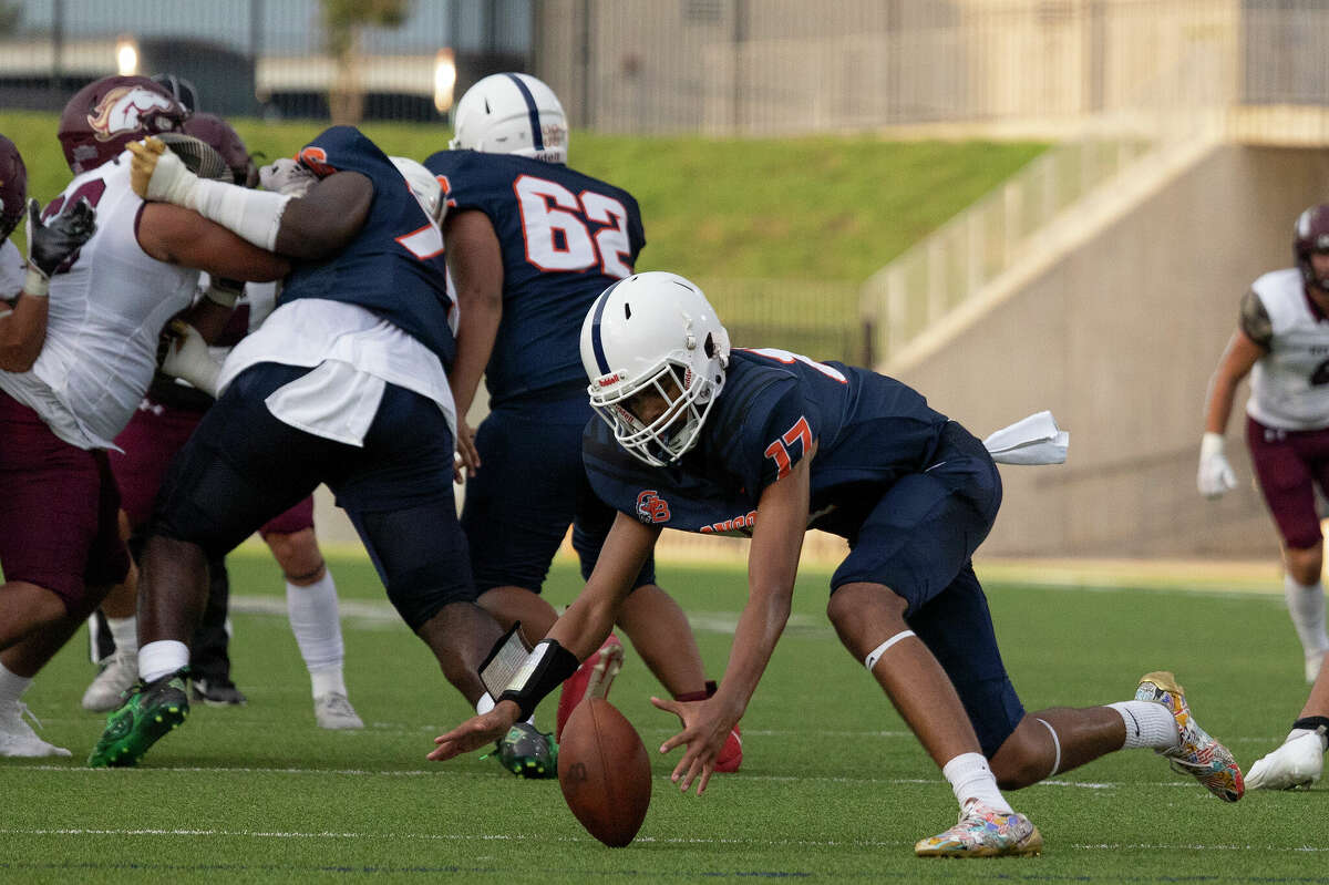 Magnolia West Mustangs shut out Fort Bend Bush Broncos