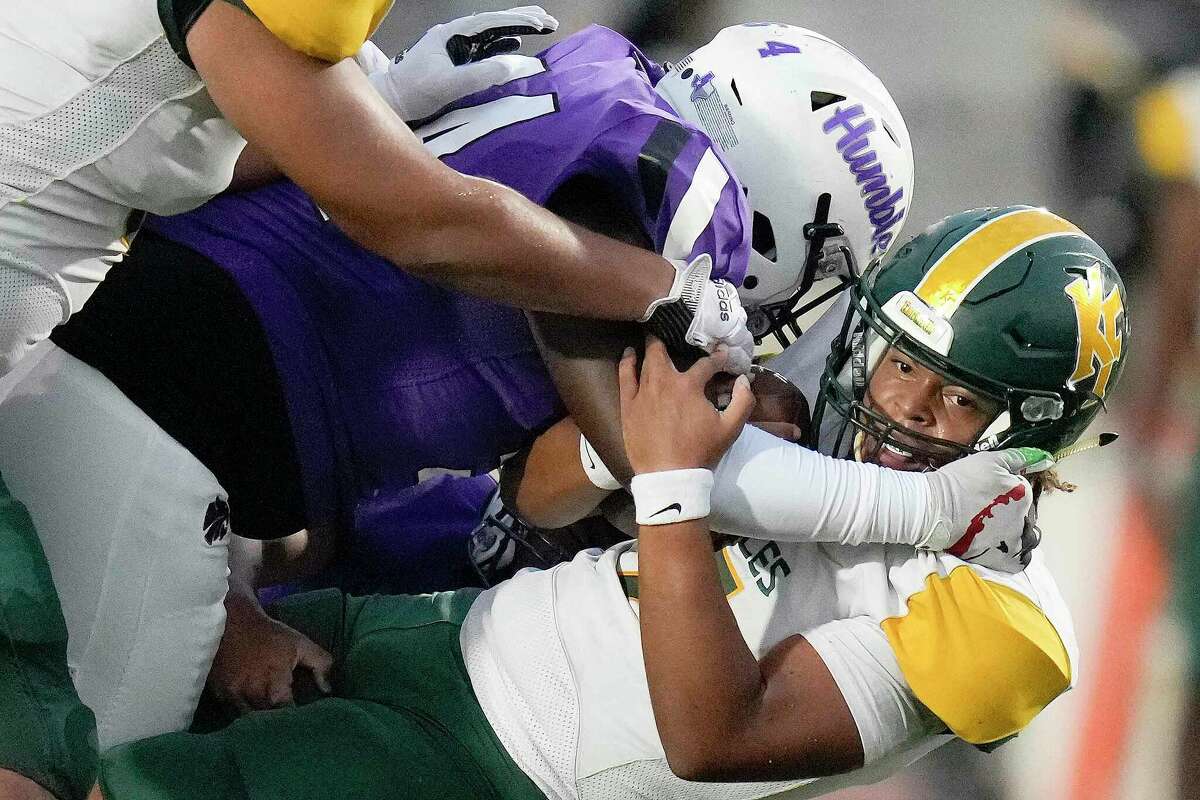 Klein Forest Eagles hold off Humble Wildcats for win