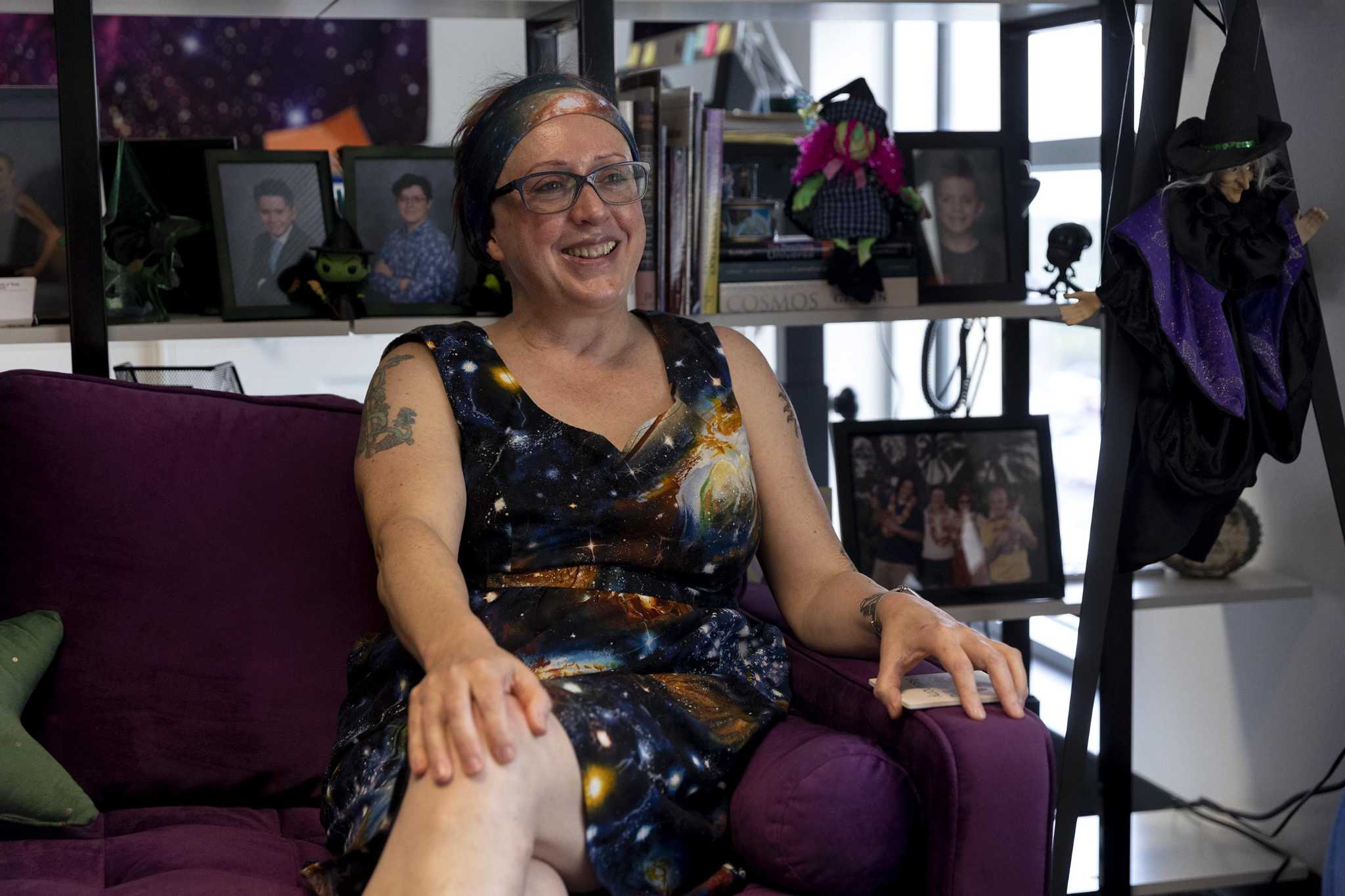 UTSA professor eyes stardust as way to cool the Earth