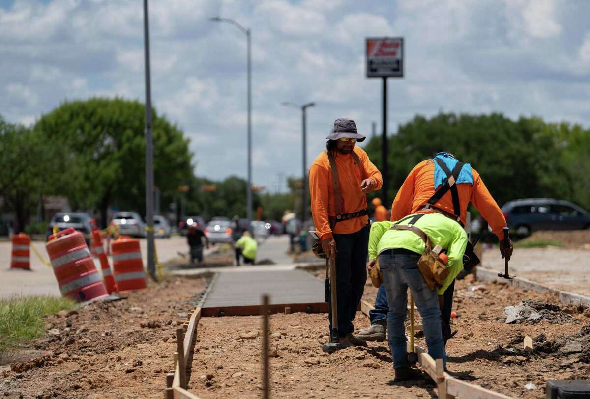 Houston workers are learning to take advantage of the labor market