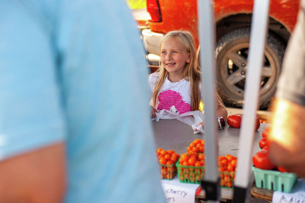 SEEN: Fresh produce aplenty at the Midland Area Farmers Market