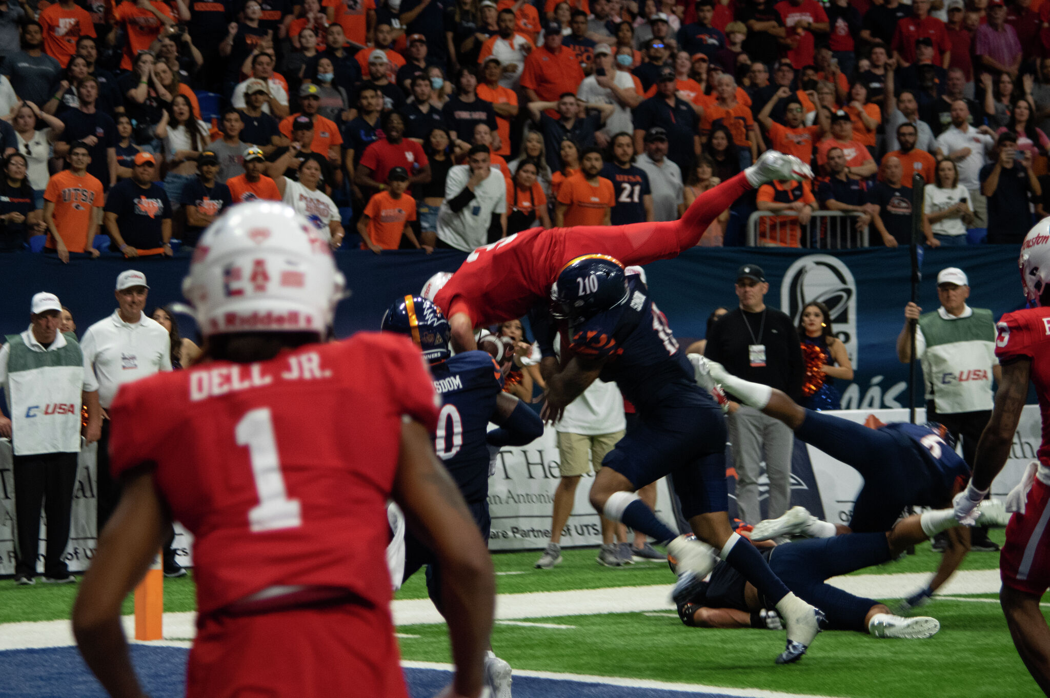 UTSA Roadrunners lost to the UH Cougars in 2022 season opener