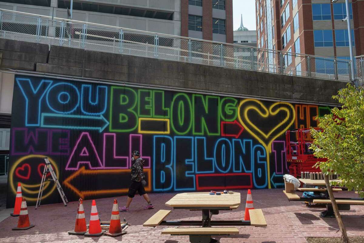 New Capital Walls mural going up at Quackenbush Square in Albany