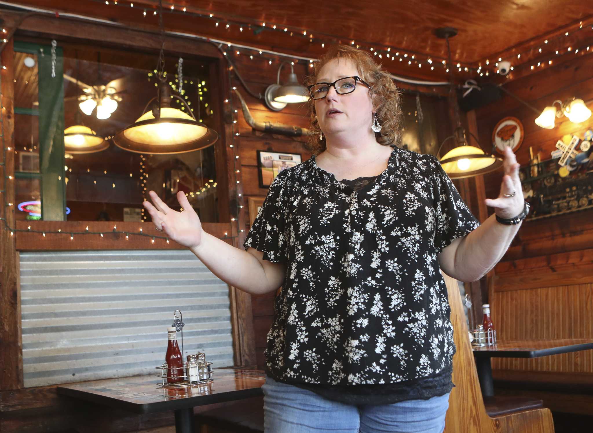 New ghost tour will show you more than a dozen 'haunted' places