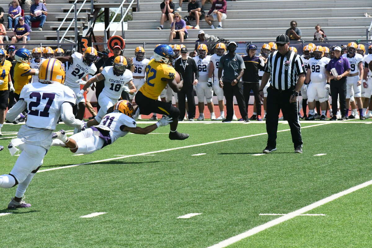 Pioneers suffer historic loss to Hardin-Simmons
