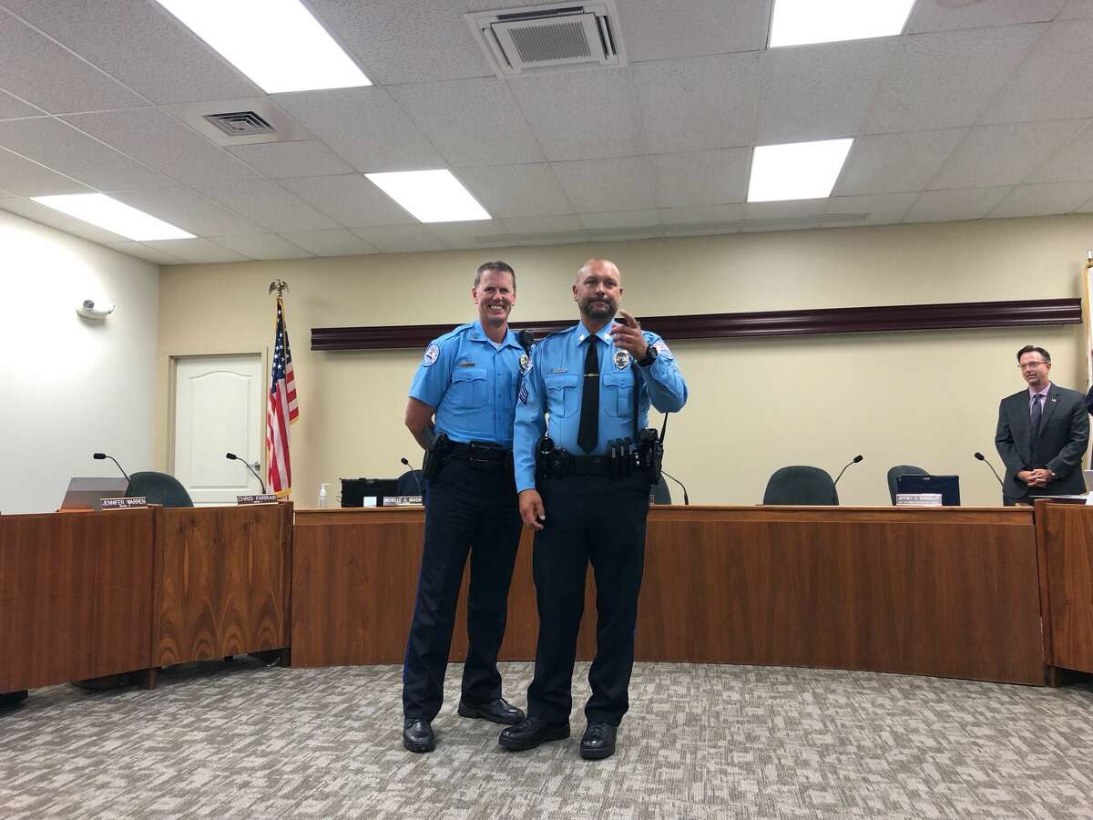 City officials give lifesaving, employee excellence awards, promote ...