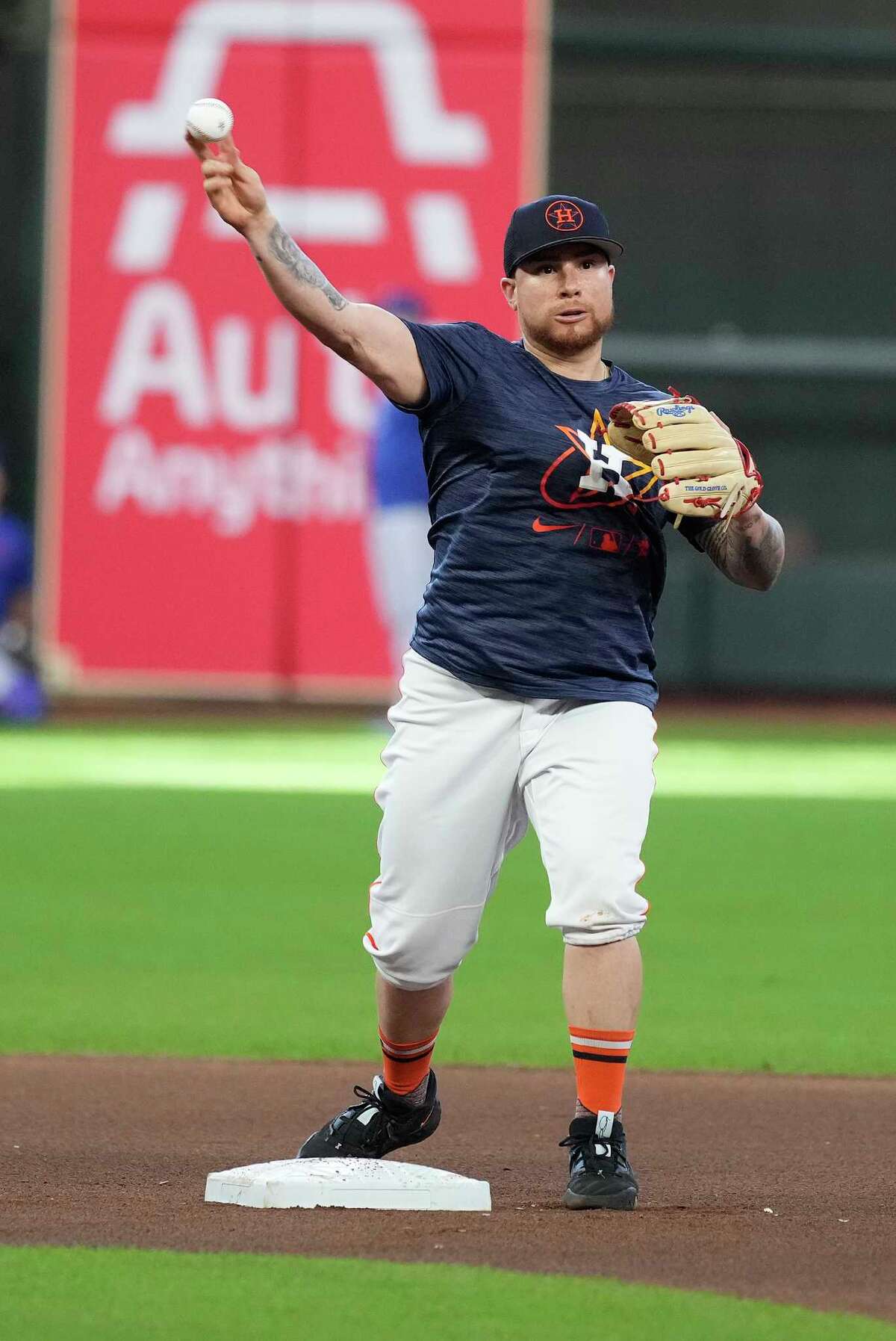 Houston Astros: Bad defense, lack of timely hits dot loss to Rangers