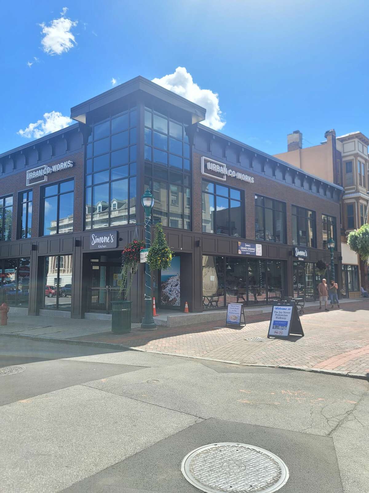 Mediterranean bowl eatery opens doors in Schenectady