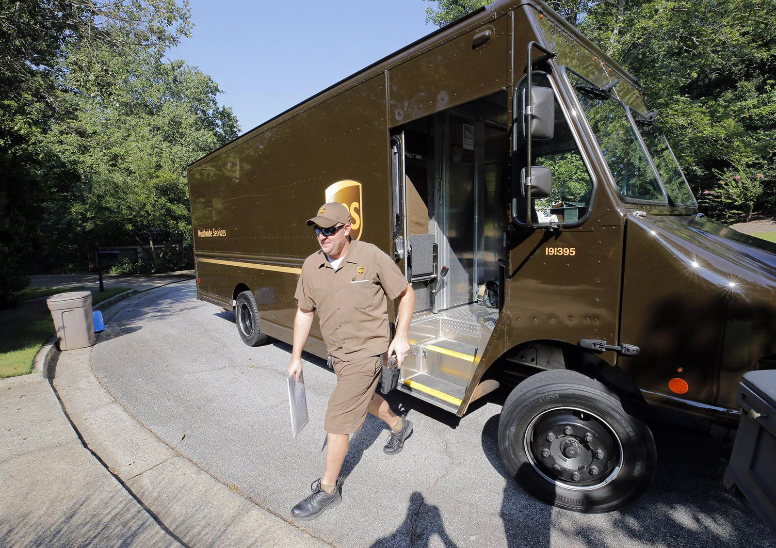 UPS looks to hire over 1,300 seasonal workers in Hartford area