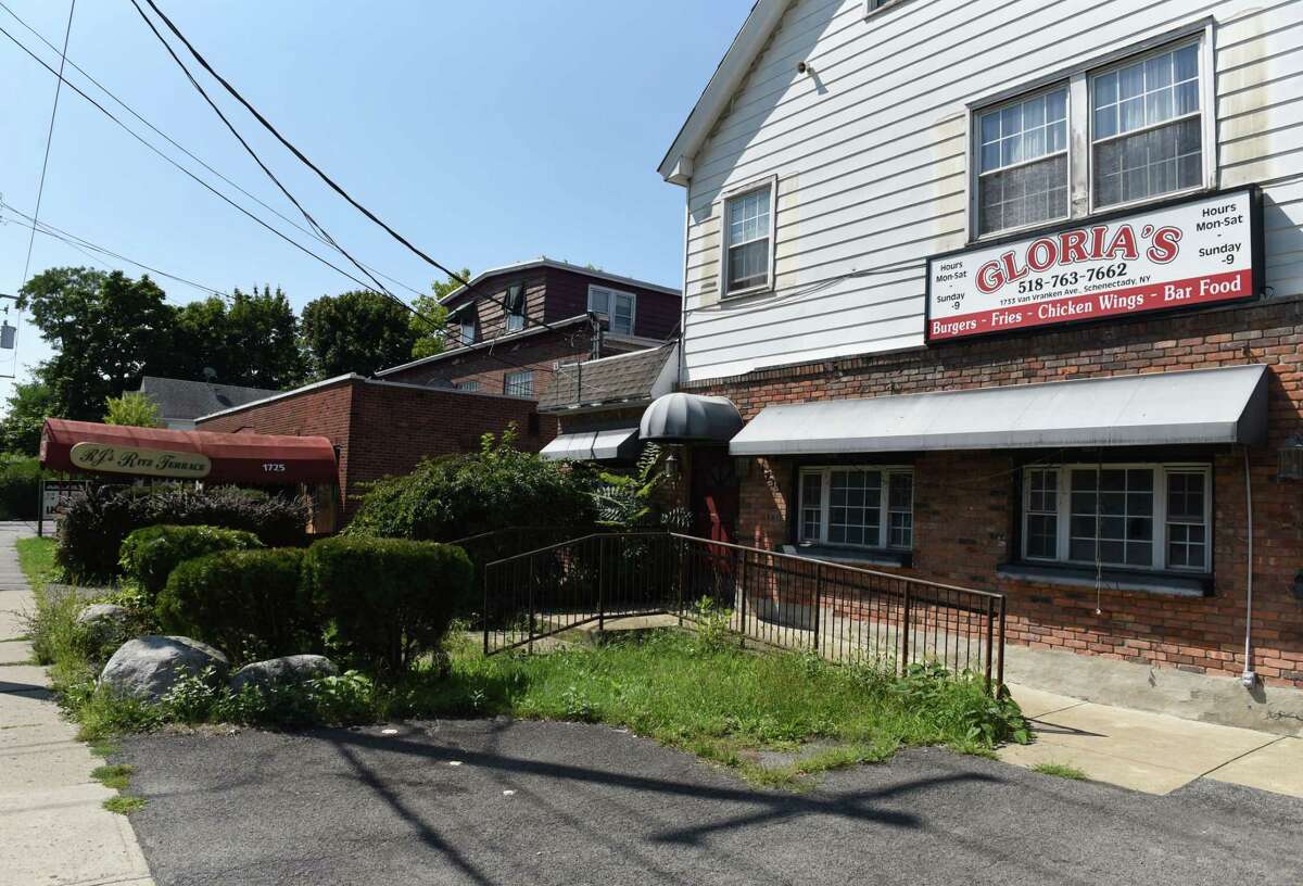 Two former restaurant sites will be ripped down in Schenectady