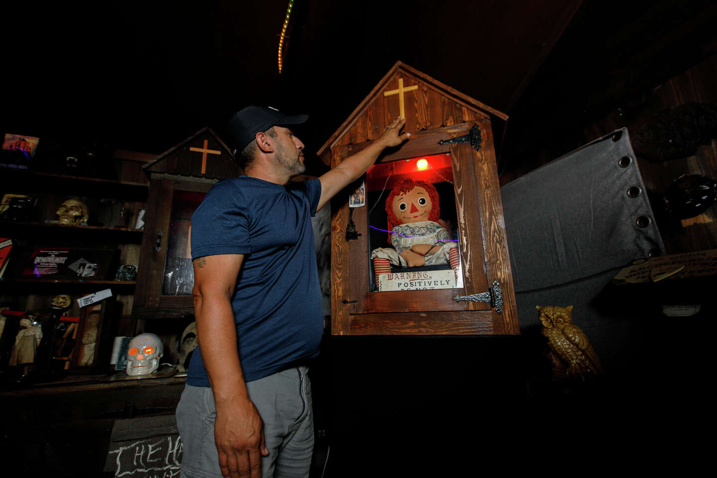 Warrens' Paracon bringing Annabelle doll from CT to Gettysburg