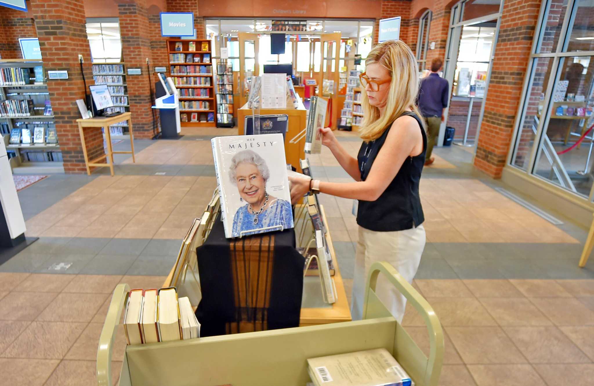 In Photos: Darien Library pulls together book display on Queen Elizabeth II