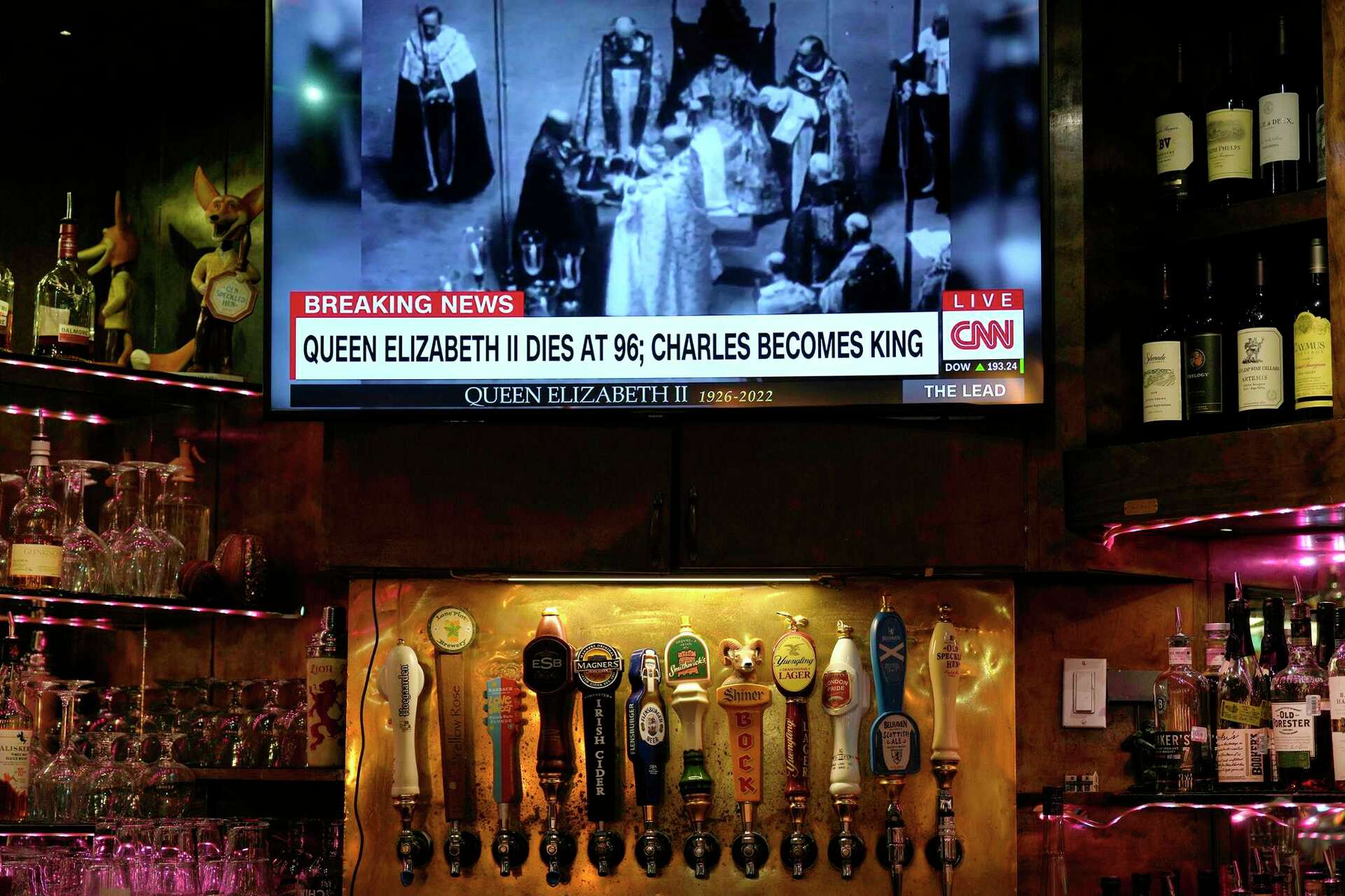 Houston's Lynn Wyatt, Kathy Whitmire remember Queen Elizabeth