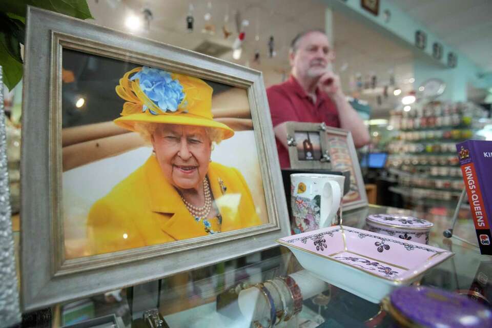 Houston's Lynn Wyatt, Kathy Whitmire remember Queen Elizabeth