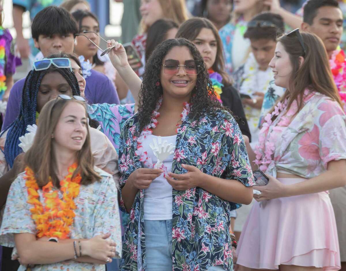 Midland Moments: Midland High vs. Amarillo High -- scenes from the sideline