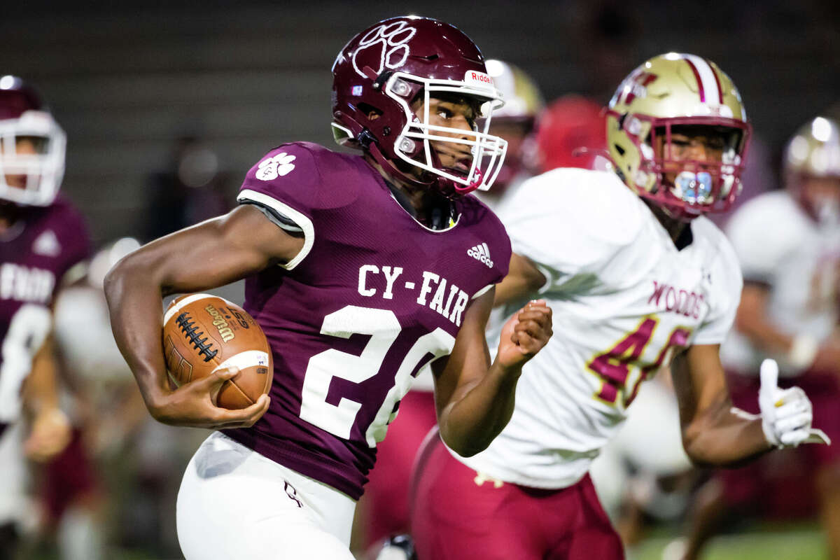 Cy-Fair Bobcats roll past Cypress Woods Wildcats