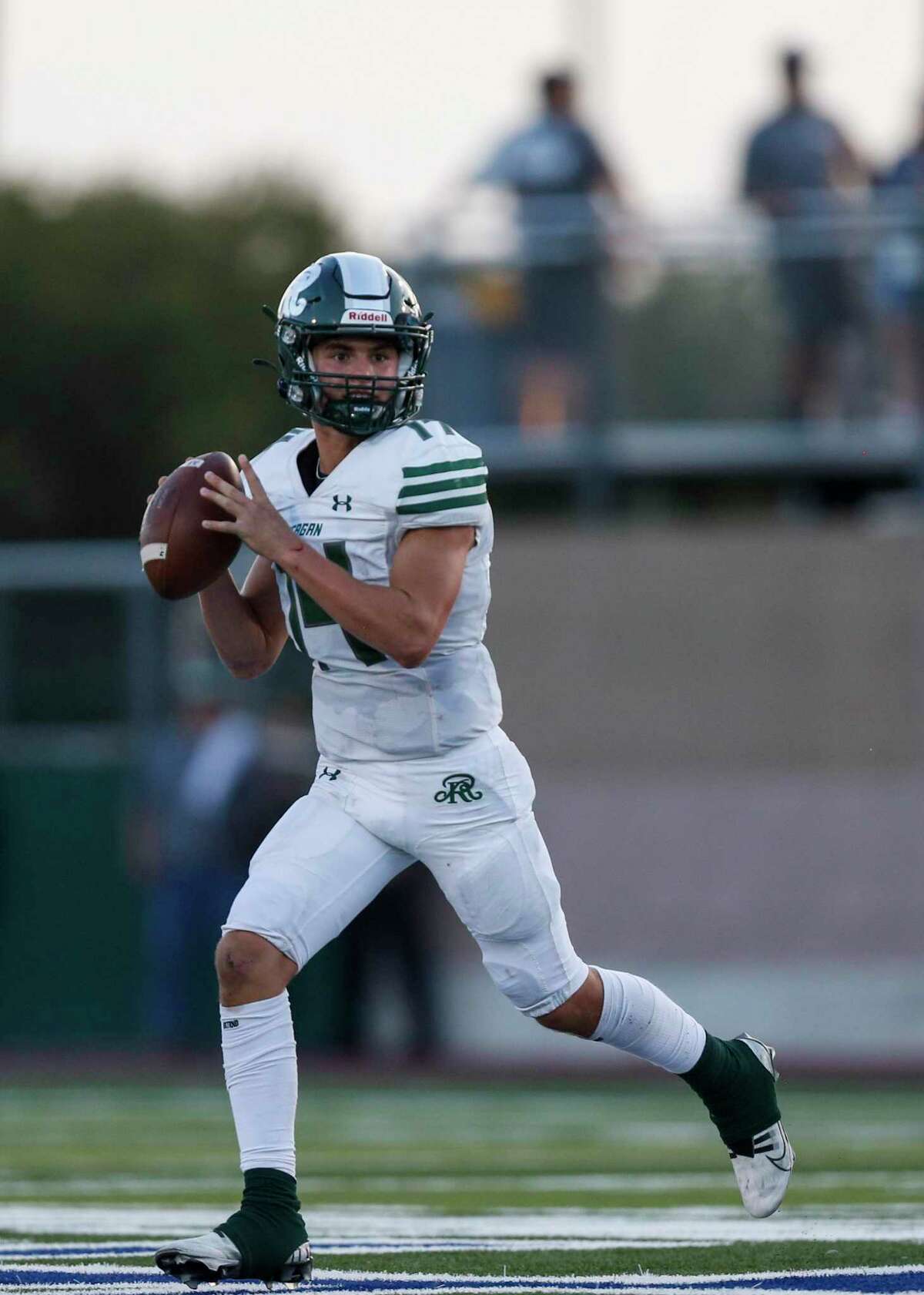 High school football: Reagan 35, Clark 10