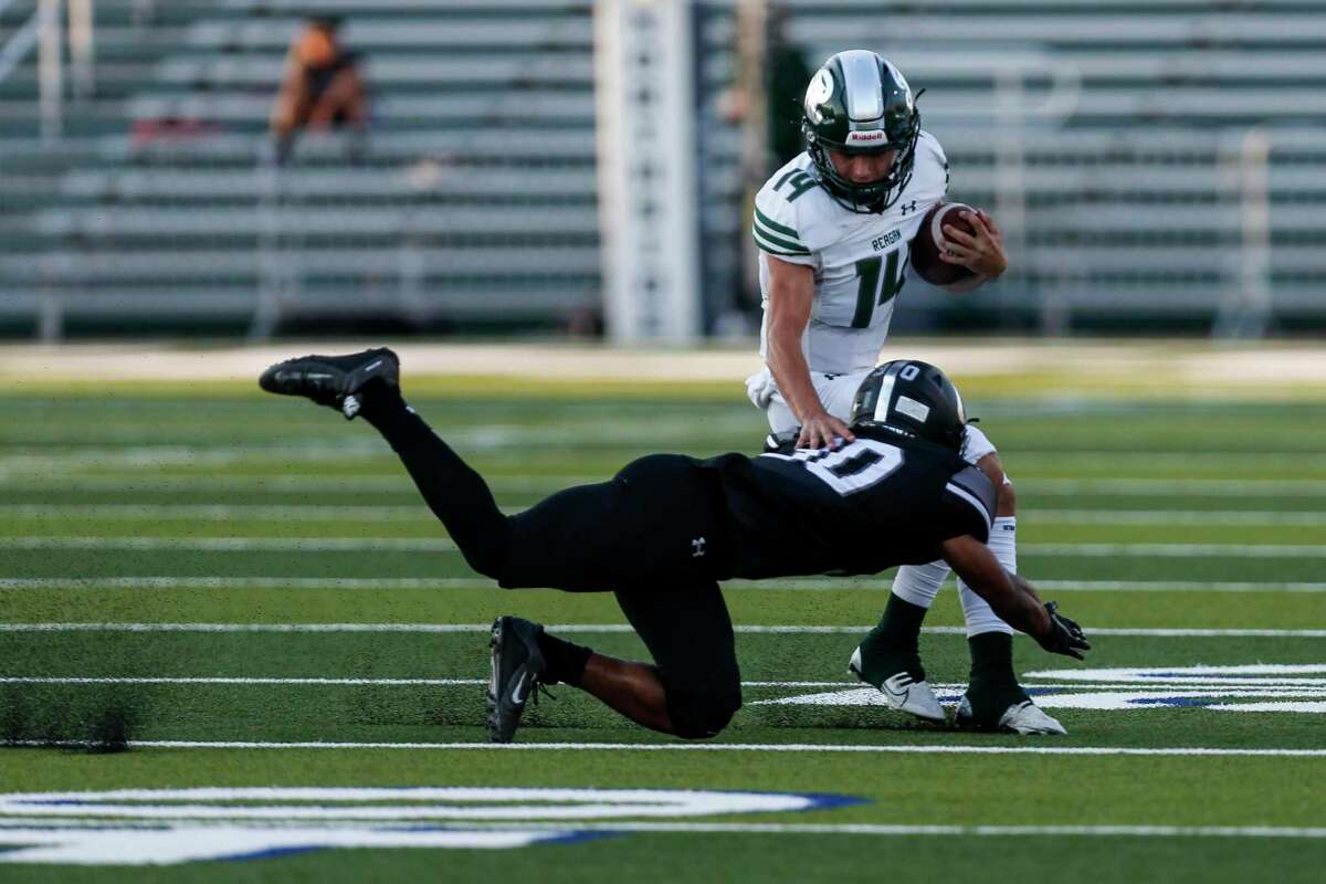 High school football: Reagan 35, Clark 10