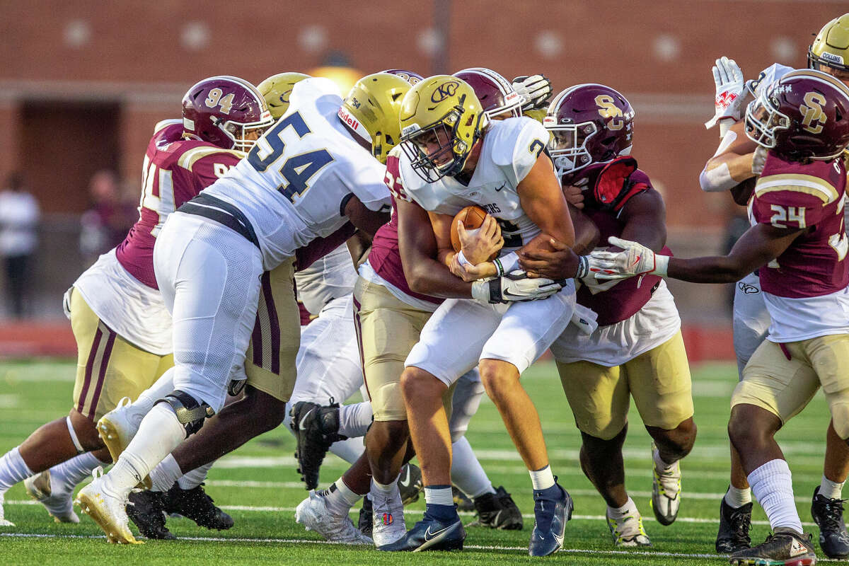 Klein Collins Tigers hold off Summer Creek Bulldogs