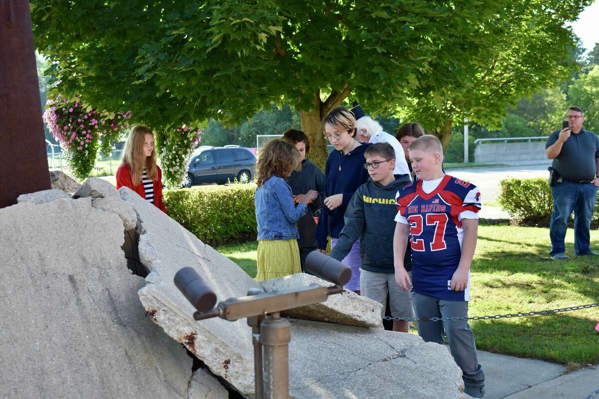 Big Rapids Middle School students attend 9/11 memorial