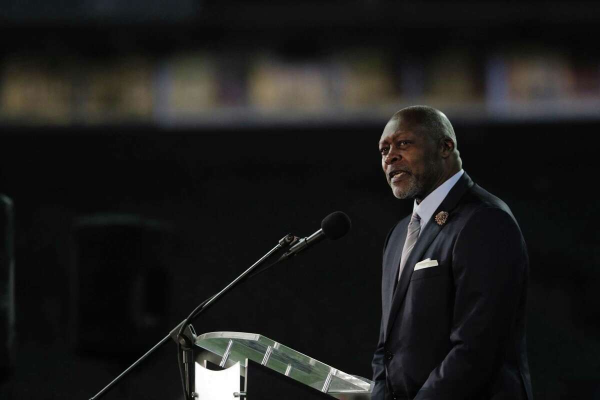 Dave Stewart wanted to quit baseball. Dusty Baker talked him out of it ...