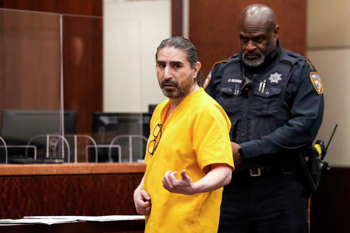 Man accused of killing Harris County deputy considers representing self