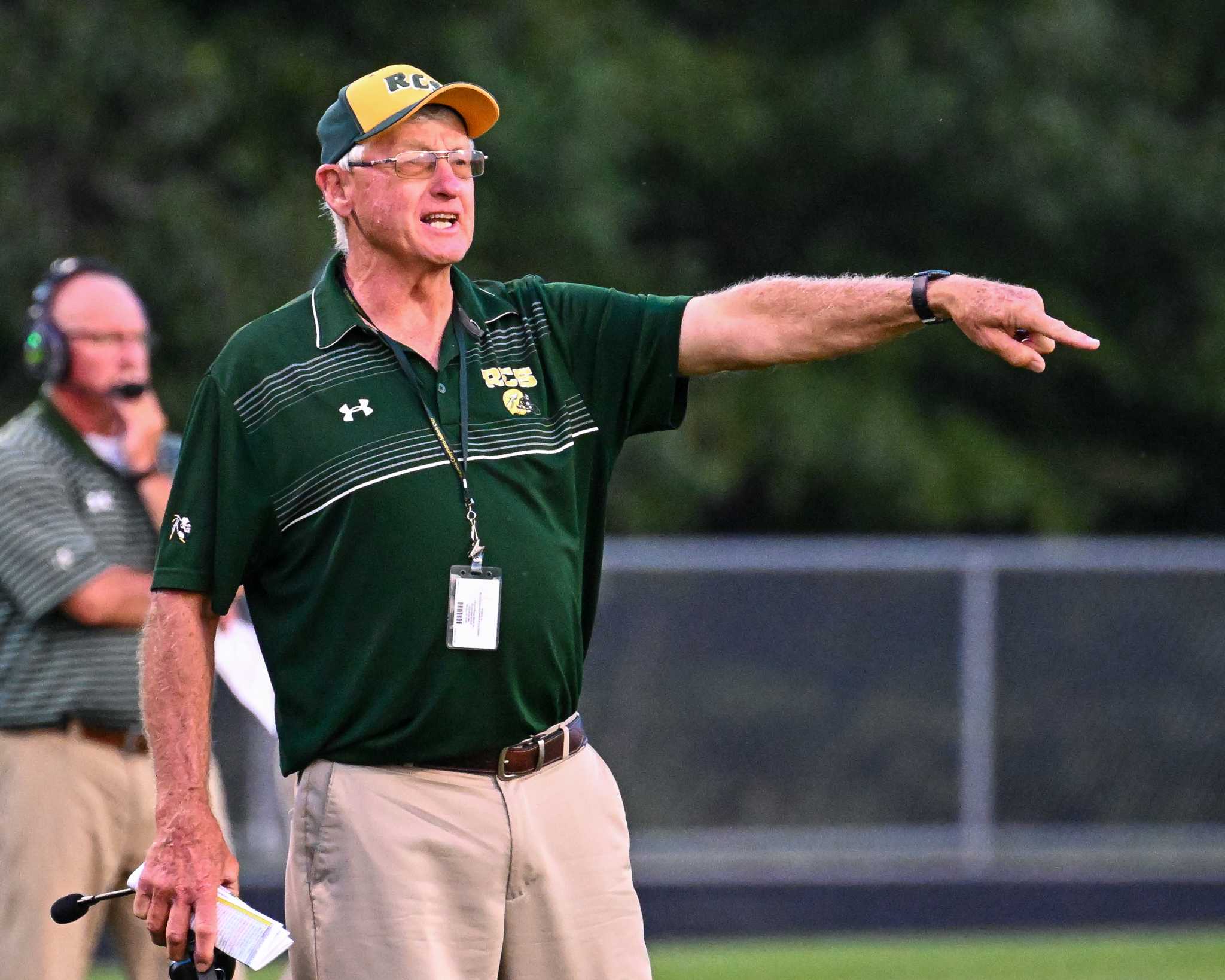 VanDerzee looks to extend last season as Ravena football coach