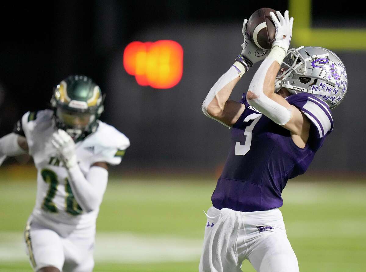 Klein Cain Hurricanes defeat Cypress Falls Golden Eagles