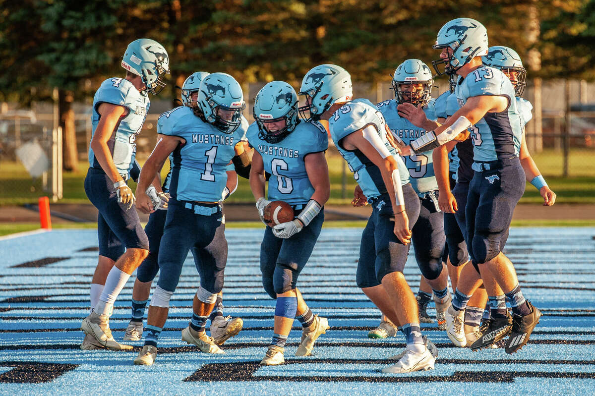 Football Roundup: Freeland wins huge, BCW blanks TCW