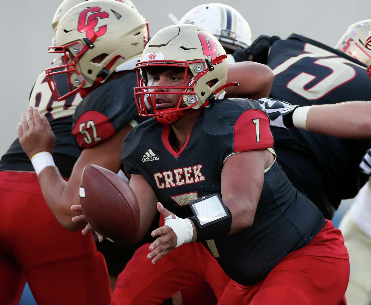 Conroe Tigers roll past Caney Creek Panthers