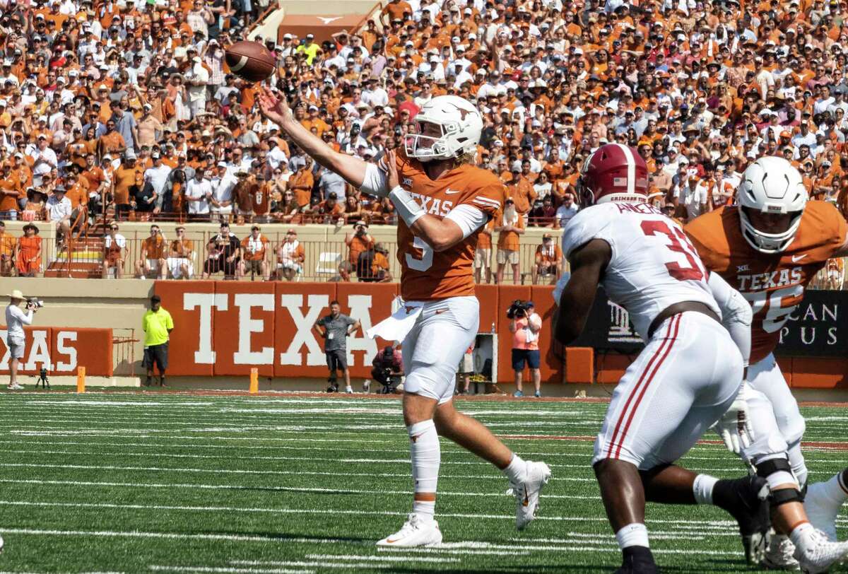 Sarkisian keeps Texas QB injury situation a mystery