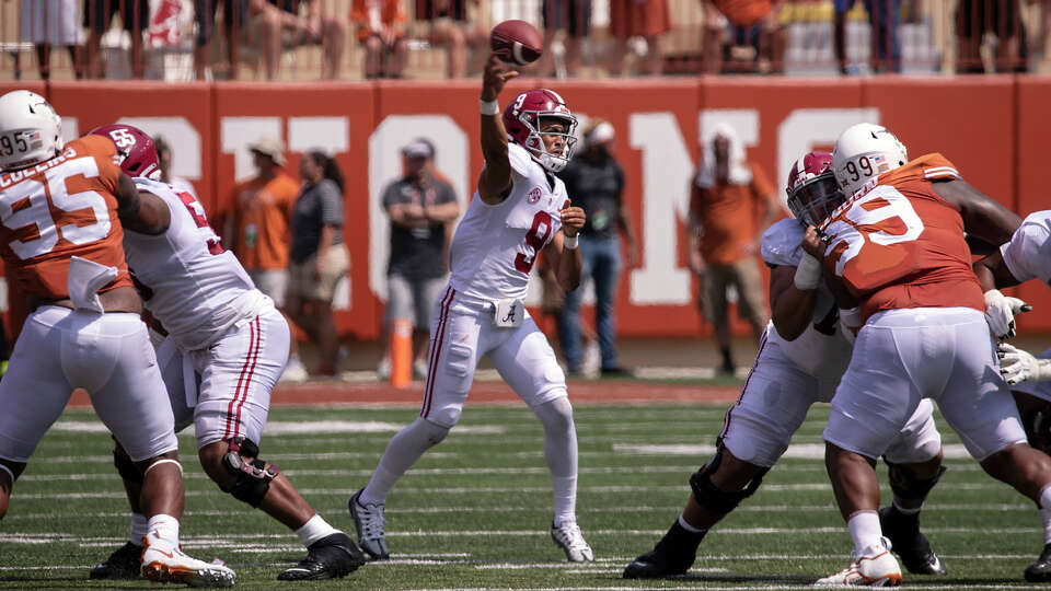 Texas football: 10 biggest crowds at DKR-Texas Memorial Stadium