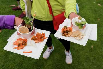 Thousands gather for Korean food and culture at mid-autumn moon festival