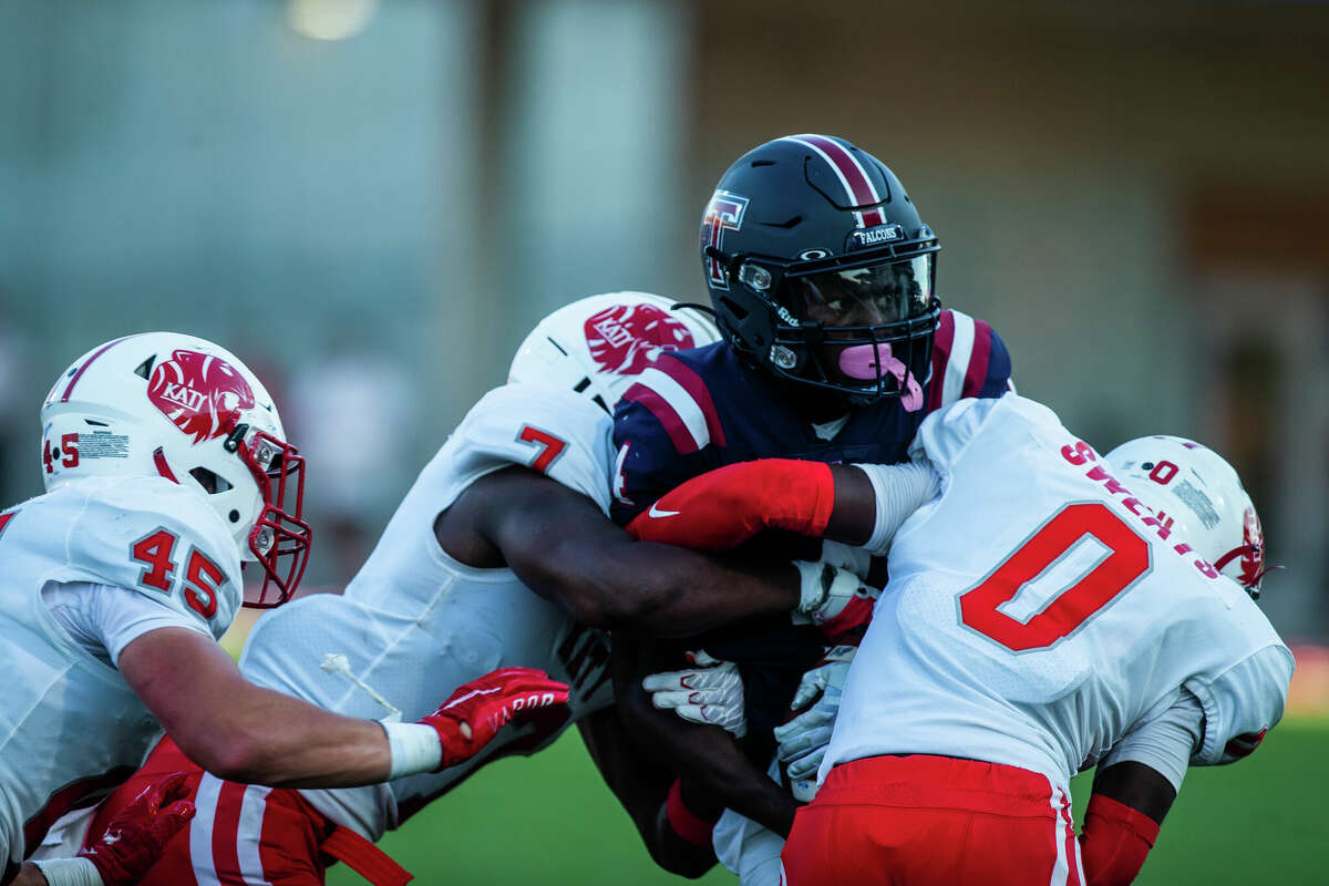 Katy Tigers defeat Tompkins Falcons in district opener