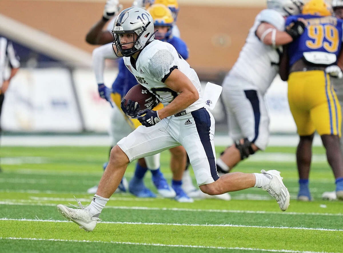 T.J. McMahon, Rice Owls rout McNeese State Cowboys