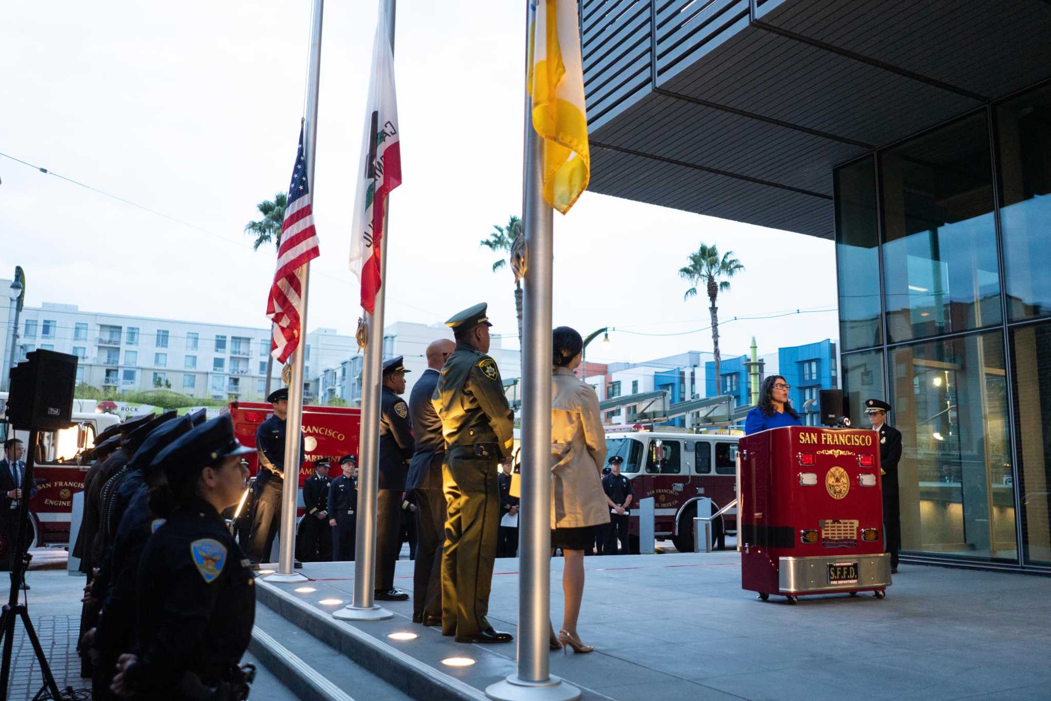 ‘We must never forget’: S.F. honors firefighters, emergency workers ...