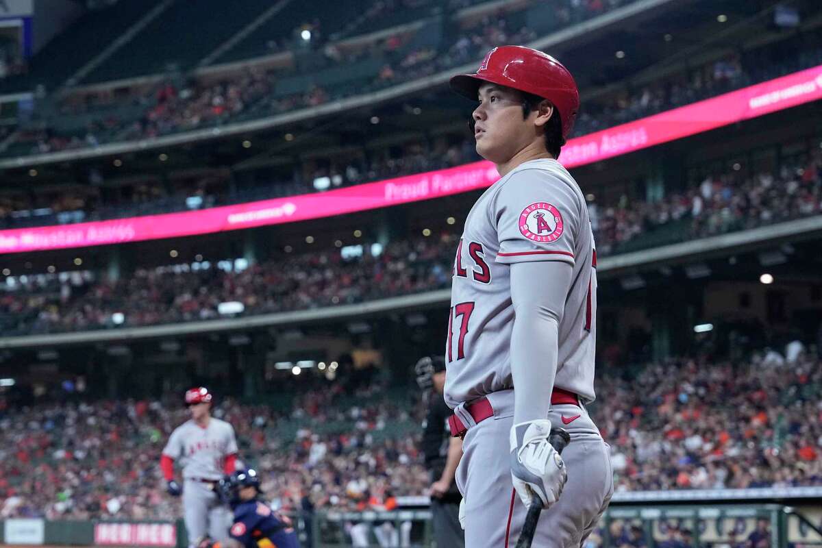 Astros outslug Angels, hit 5 homers in series finale