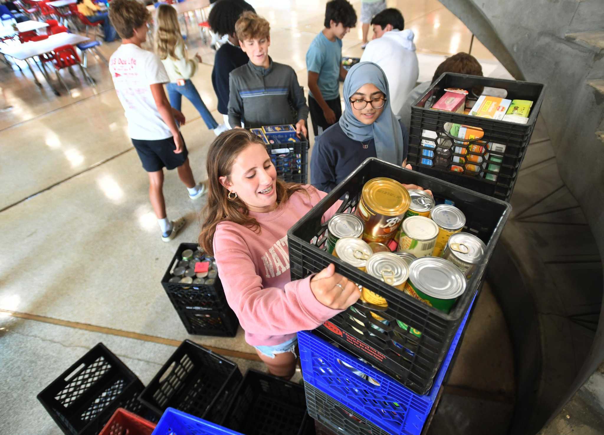 Greenwich students honor memory of Sept. 11 victims with annual food drive