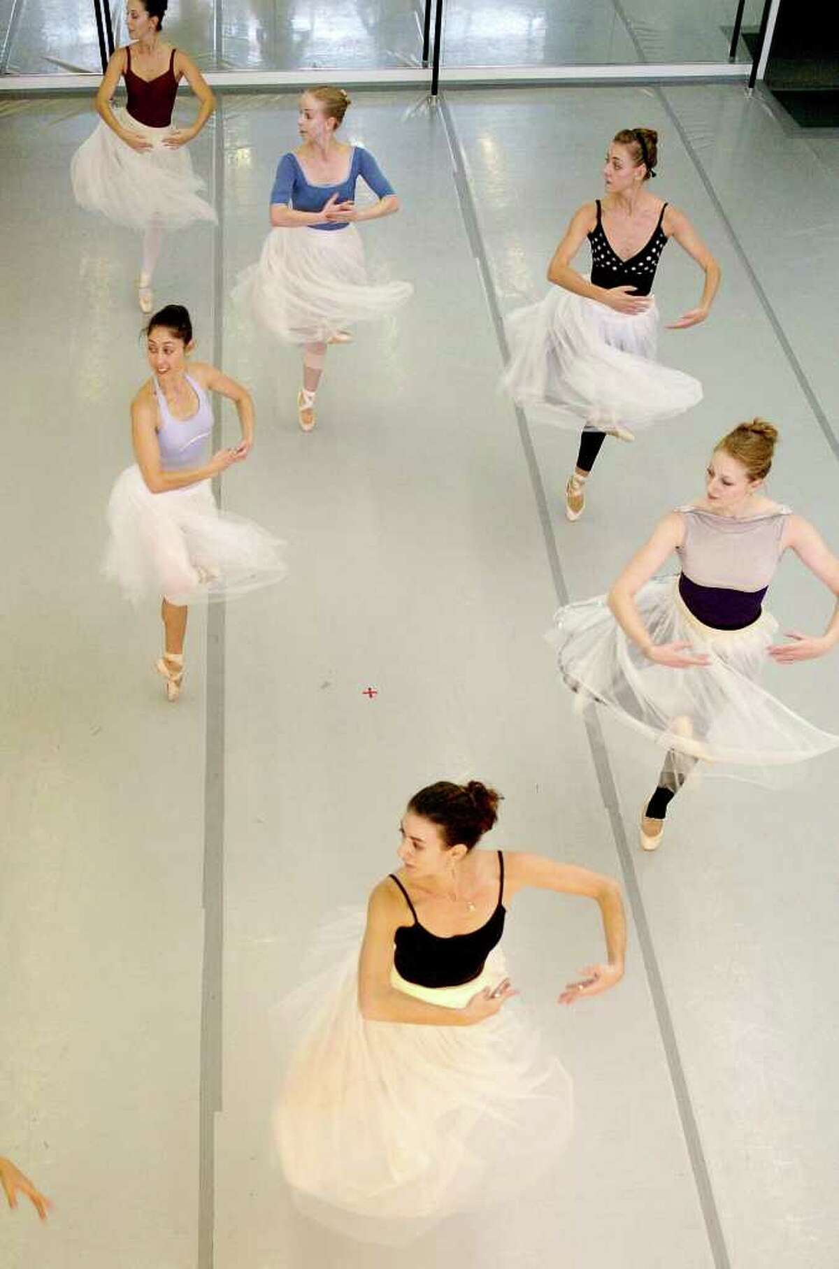 Connecticut Ballet opens season with exuberant 'Coppelia’