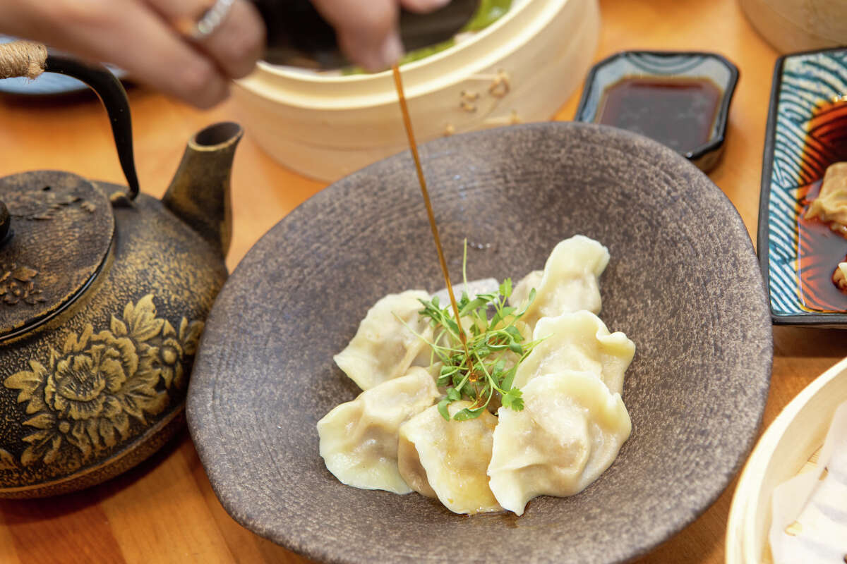SF's new dumpling darling uses mac 'n' cheese, bulgogi fillings