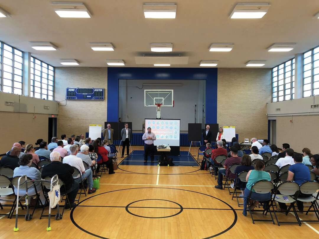 Alief community center: Here's what to expect