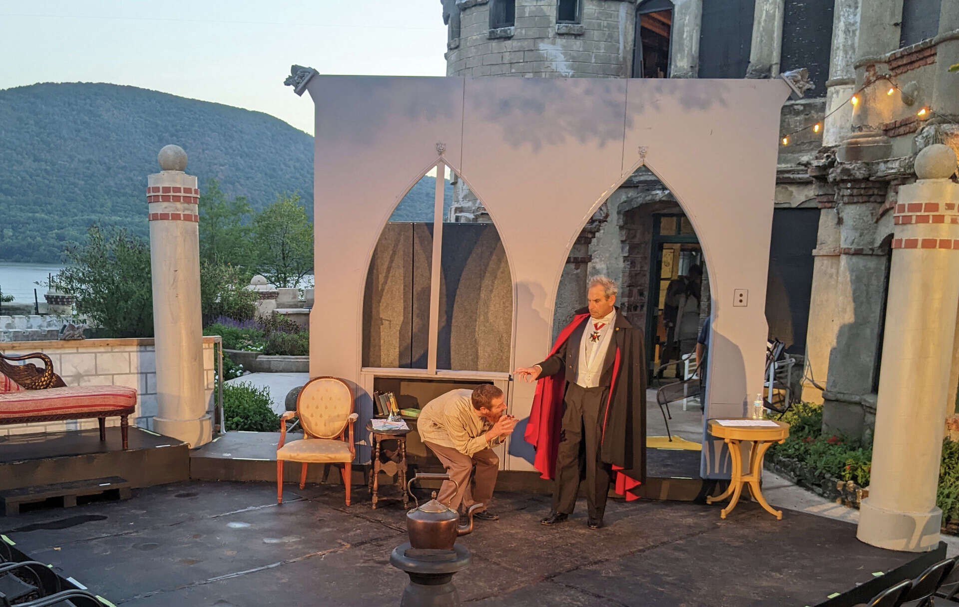 ‘Dracula’ play comes to Bannerman Castle on Hudson River