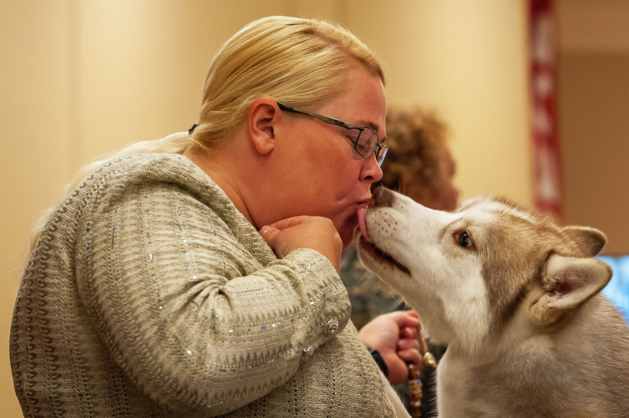 SEEN: Showing off Siberian huskies at the Great Hall