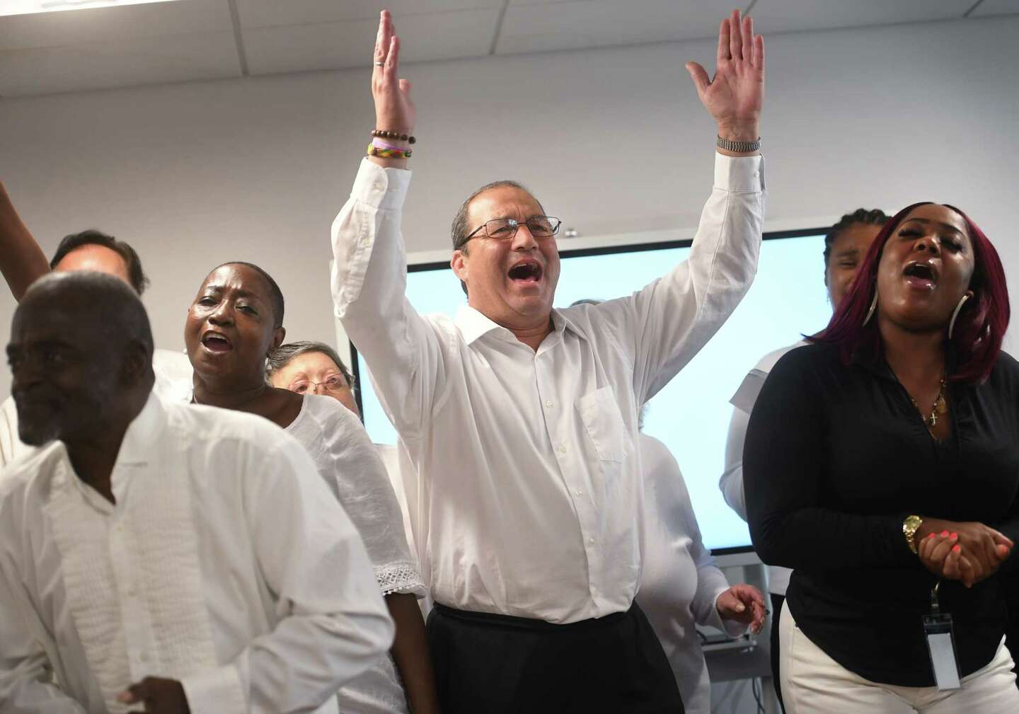 Bridgeport Rescue Mission celebrates new homeless facility